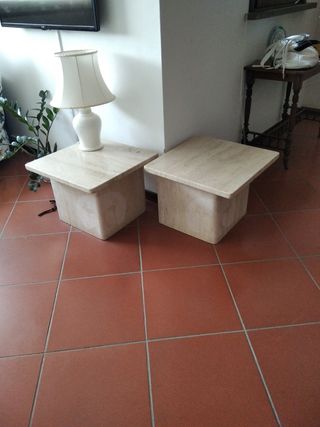 2 Tavolini in travertino