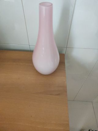Vaso in vetro rosa