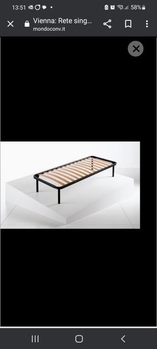 Rete singola con doghe in legno