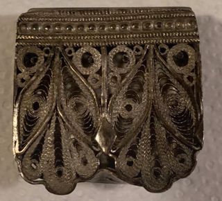 porta pillole in argento