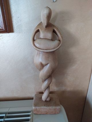 Statuette in legno