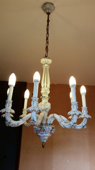 LAMPADARIO CAPODIMONTE