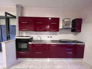 Cucina completa di elettrodomestici