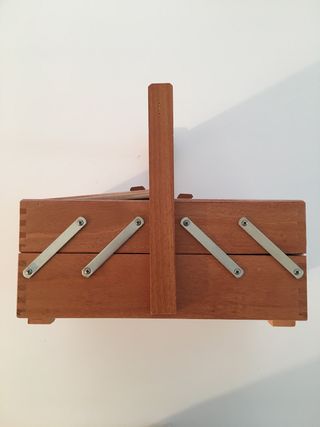 Cestino cucito in legno color noce