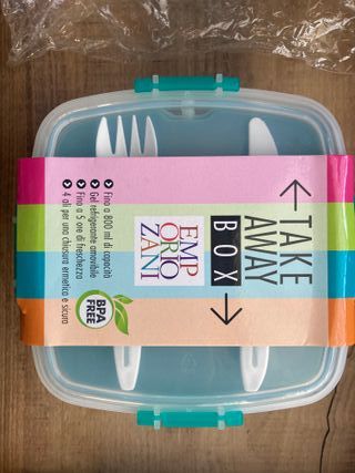porta pranzo nuovo con posate