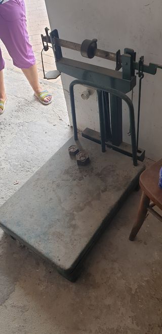 Bilancia bascula antica