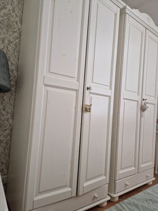 Armadi in legno