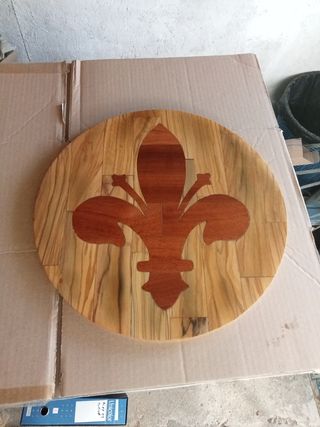 Giglio in legno
