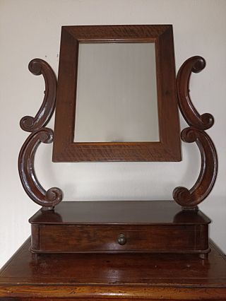 Toeletta da tavolo primo '900