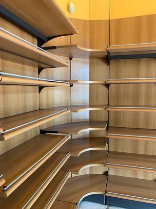 Arredamento per panificio/ salumeria