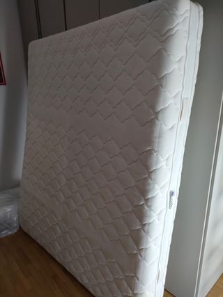 Materasso matrimoniale in spugna