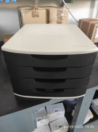 Cassettiera da tavolo