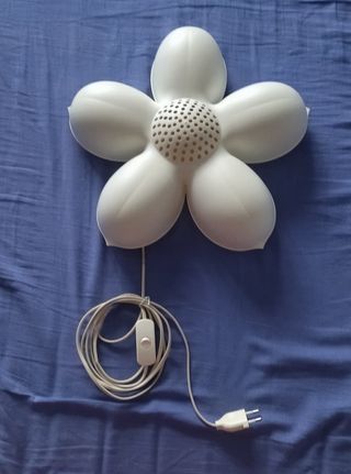 Lampada da parete fiore bianco
