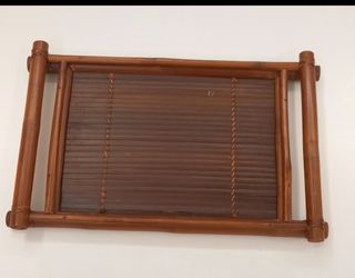 Vassoio in legno
