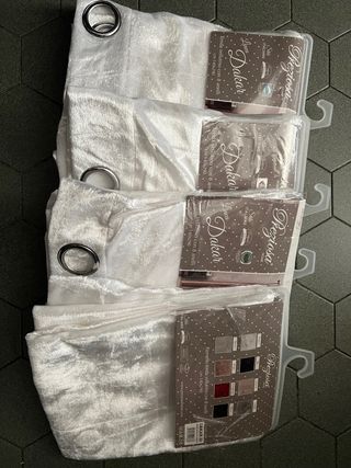 Tende Velluto Bianche