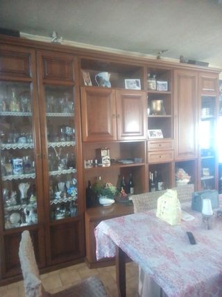 parete attrezzata buni condizioni ciliegio