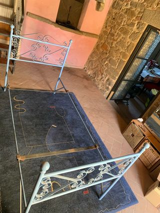 Base letto in ferro battuto