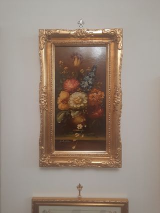 Quadro floreale con cornice barocco