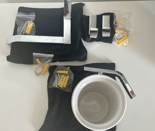 Set Bagno - Acciao e Ceramica