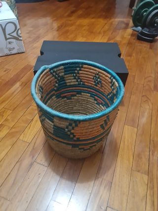 Cesto artigianale Sardegna Italia 23 x 21 cm