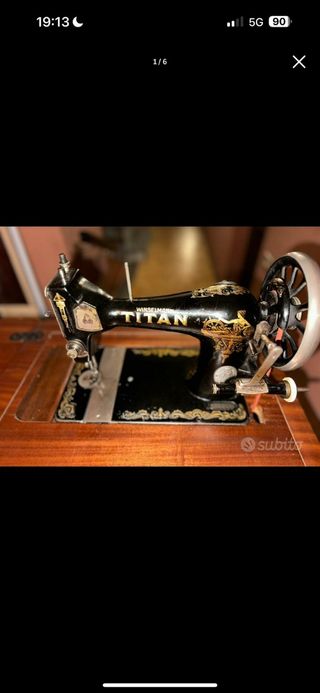 Macchina da cucire anni 50