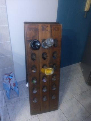 Porta bottiglie antico