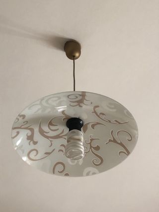 Lampadario disegno beige