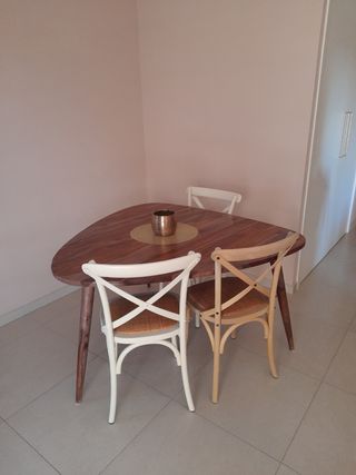 Tavolo triangolare legno 6 posti