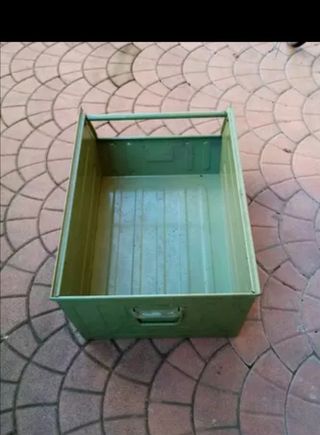 Contenitore bocca di lupo