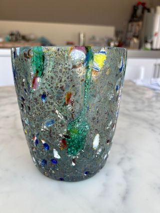 Vaso in vetro soffiato verde pezzo unico