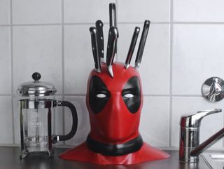 Portacoltelli Deadpool knife holder
