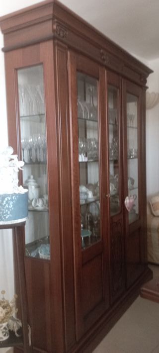 Vetrina soggiorno credenza