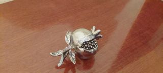 Melograno piccolo in argento