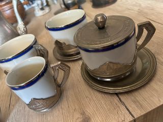 set tazzine + mini brocchette