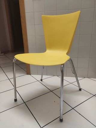 N. 4 sedie per cucina o terrazzo