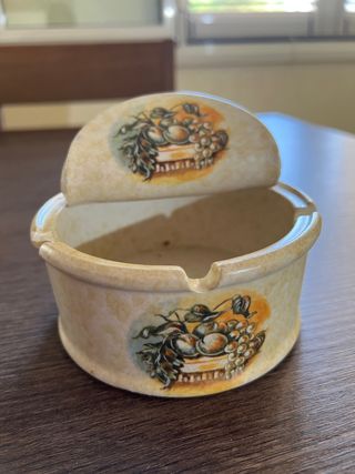 posacenere in ceramica