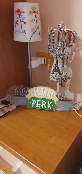 Lampada central perk friends