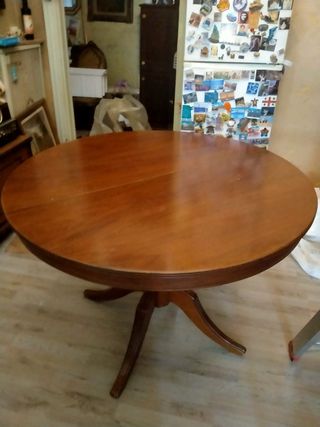 Tavolo tondo