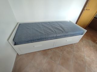 Vendo letto Ikea ,inclusi materassi