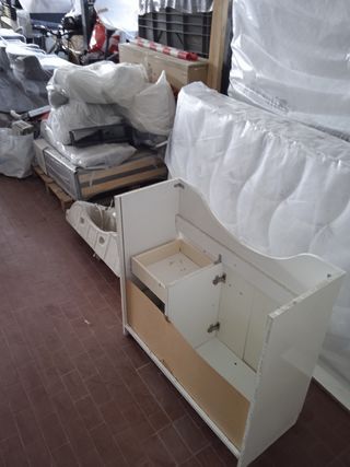 Mobile bagno con specchiera