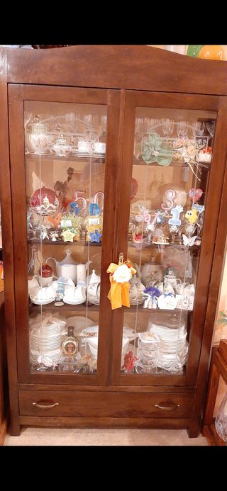 Vetrina in legno del '900