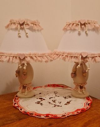 Coppia di lampade shabby chic nuove