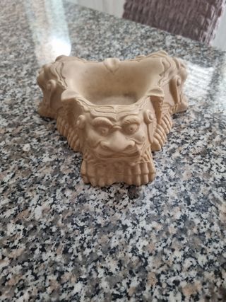 posacenere Foo Dog in resina, Cina, anni '60