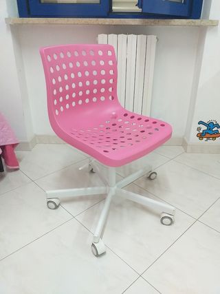 Sedia girevole con rotelle