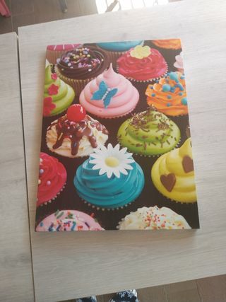 Canvas cupcakes