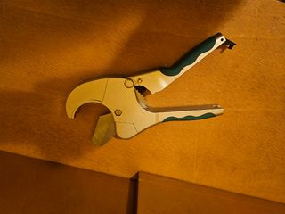 Tagliatubi pvc