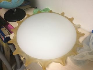 lampada a forma di sole