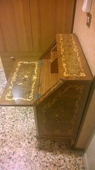 Mobile Secretaire