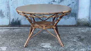 Elegante tavolo da pranzo in bamboo curvato