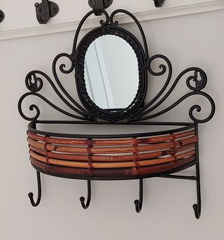 Portachiavi da parete con specchio